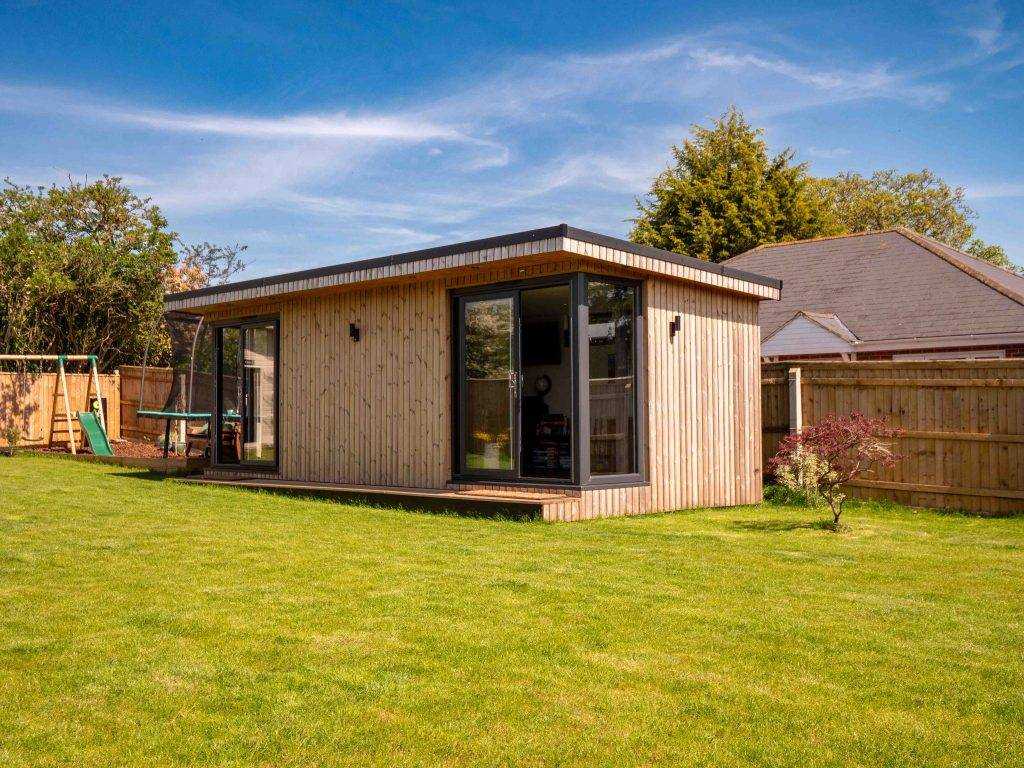 Bespoke Garden Rooms near Swindon - Cube Garden Rooms - Swindon